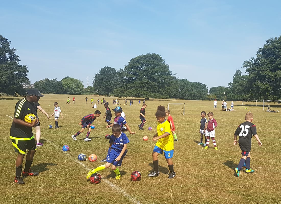 Soccer School – Hillingdon Junior Football