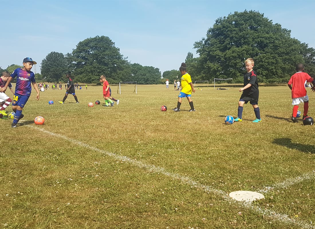 Soccer School – Hillingdon Junior Football